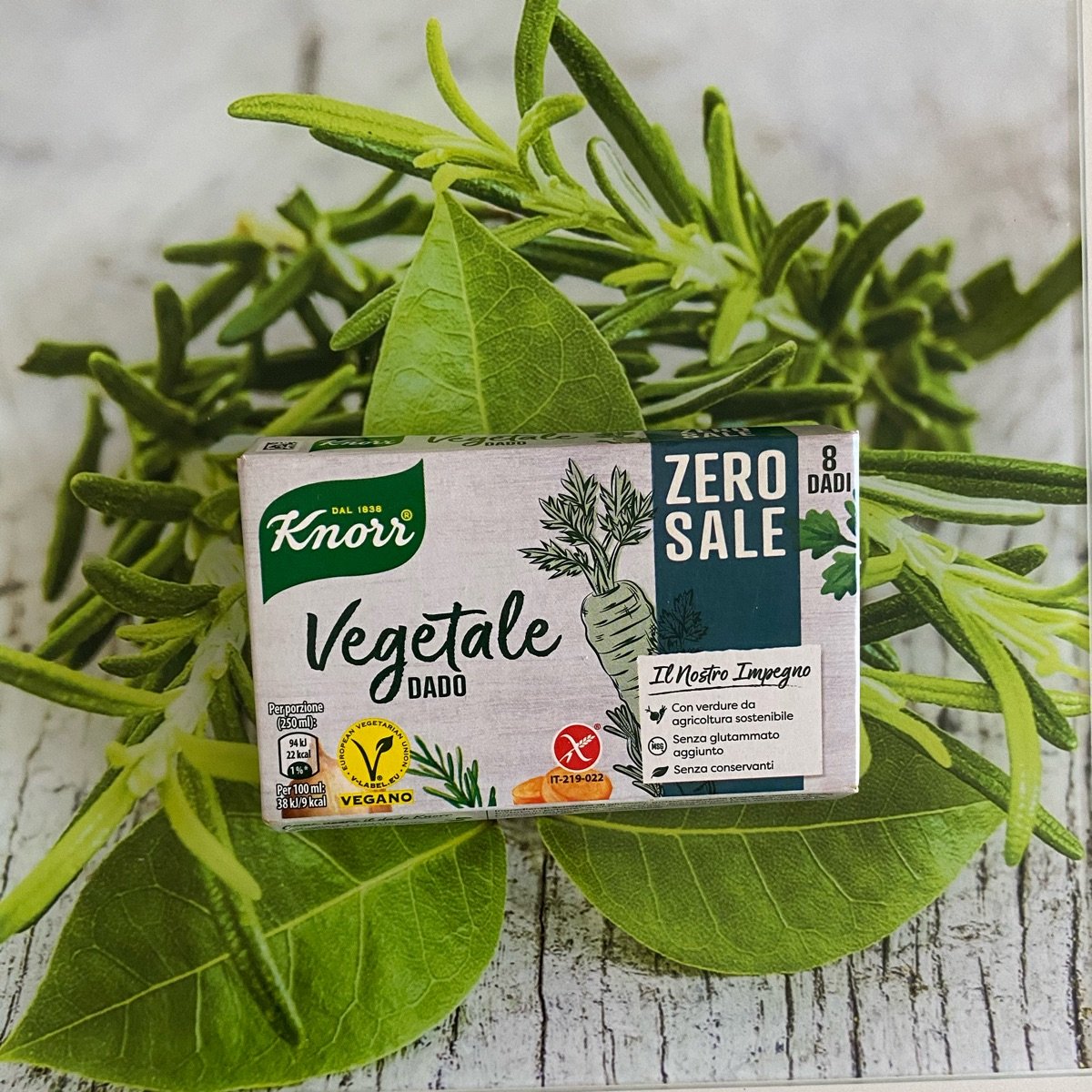 Dado vegetale Zero Sale from Knorr - Vegan Product Reviews & Ratings ...