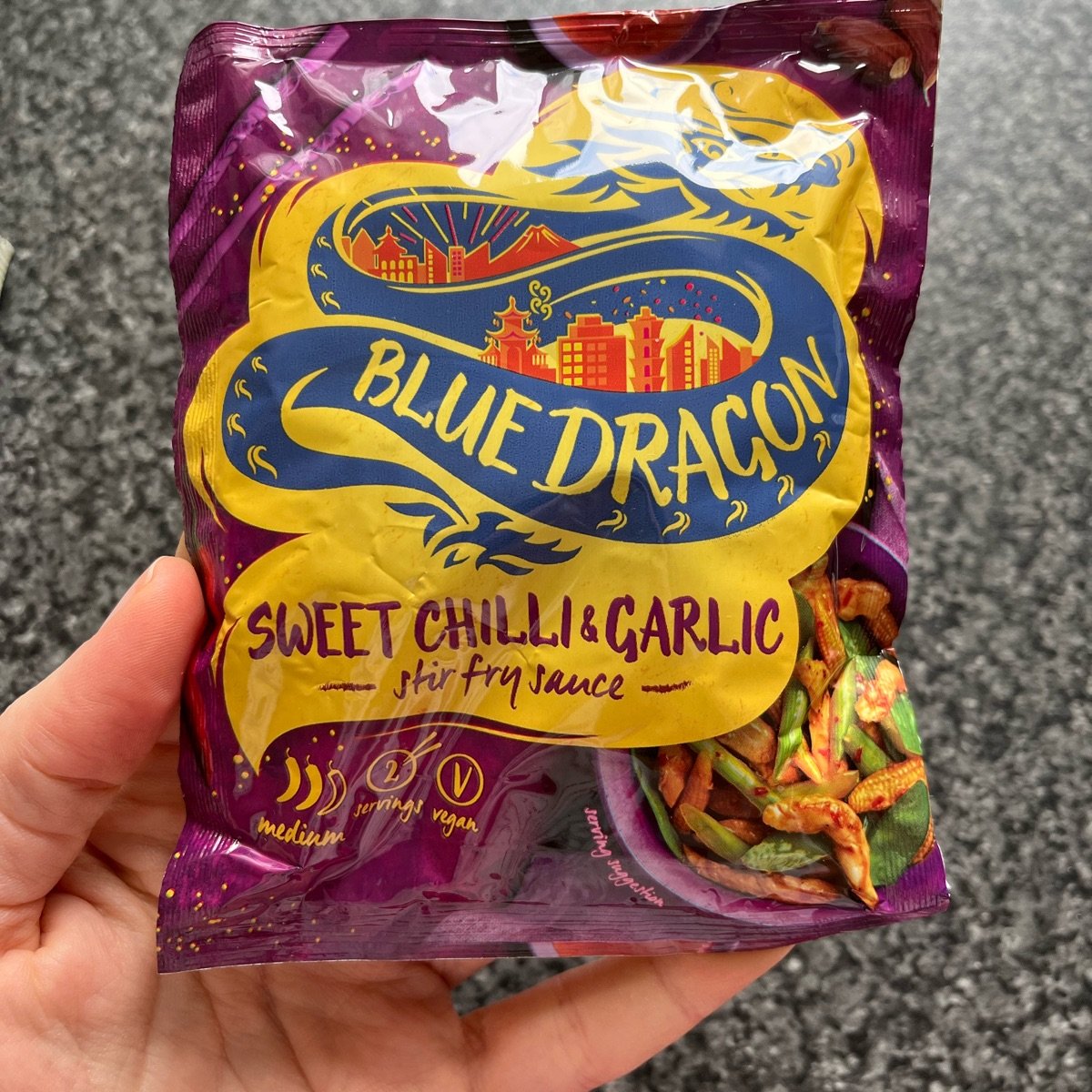 Sweet Chilli & Garlic Stir-Fry Sauce from Blue Dragon - Vegan Product ...