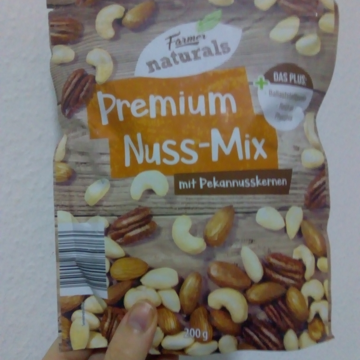 Premium Nuss-Mix from Farmer - Vegan Product Reviews & Ratings | abillion