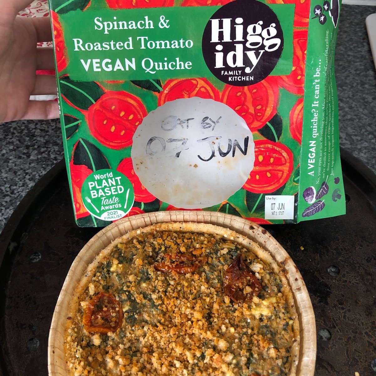 Spinach & Tomato Quiche from Higgidy - Vegan Product Reviews & Ratings ...