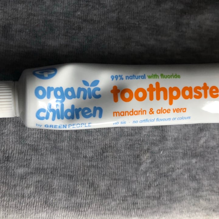 Green People Organic Children Toothpaste Mandarin and Aloe Vera Review ...