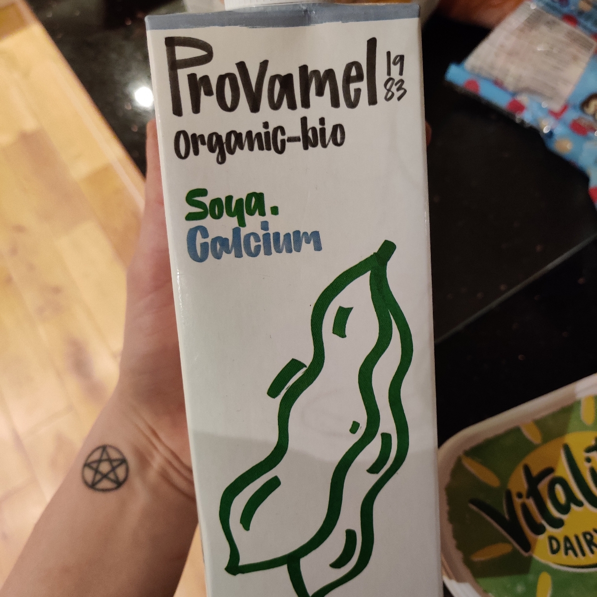Soya Original with Calcium Drink from Provamel - Vegan Product Reviews ...