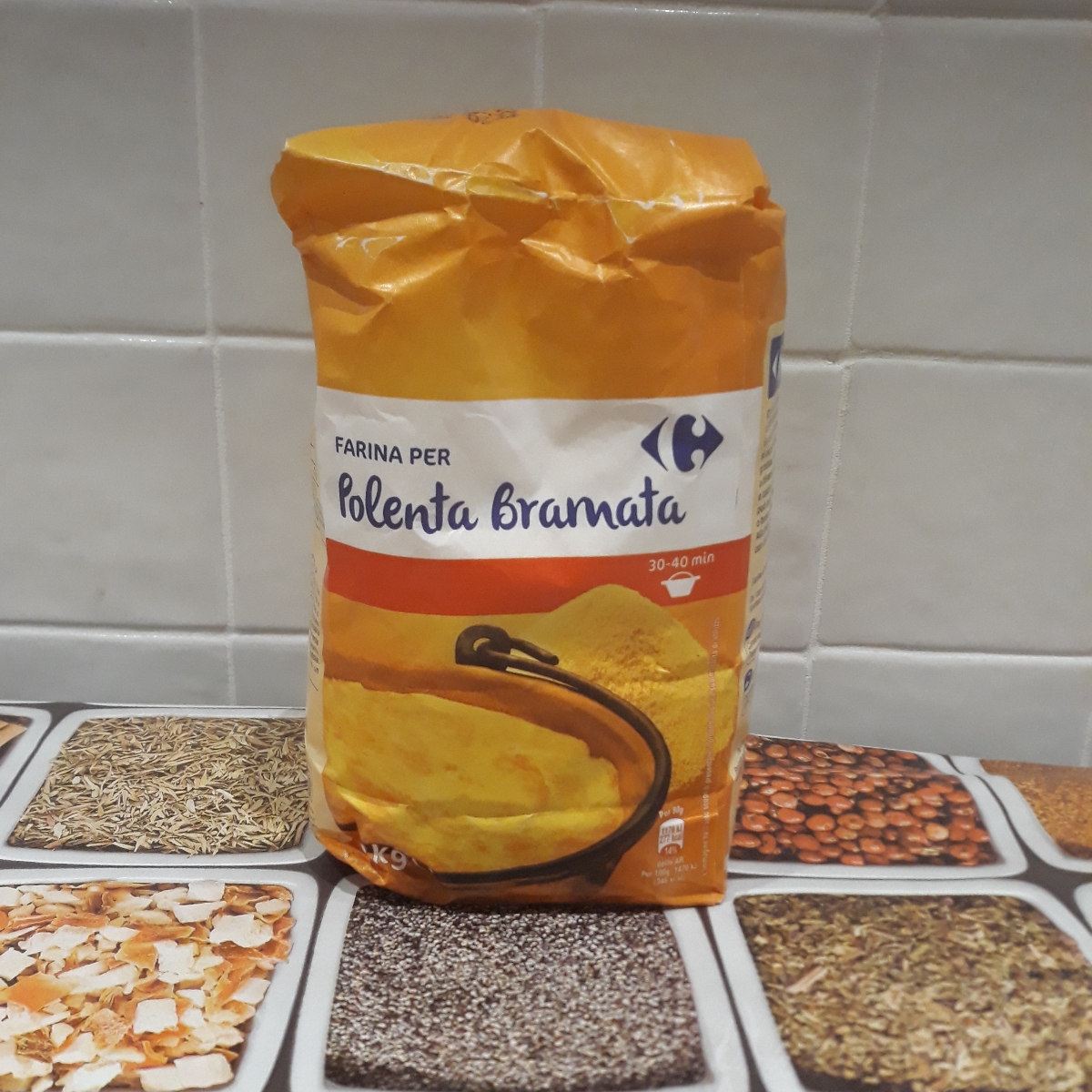 Farina per polenta bramata from Carrefour - Vegan Product Reviews ...