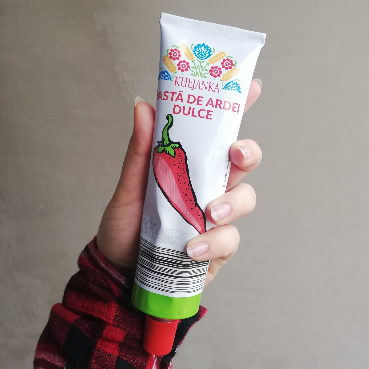 Sweet pepper paste from Kuljanka - Vegan Product Reviews & Ratings ...