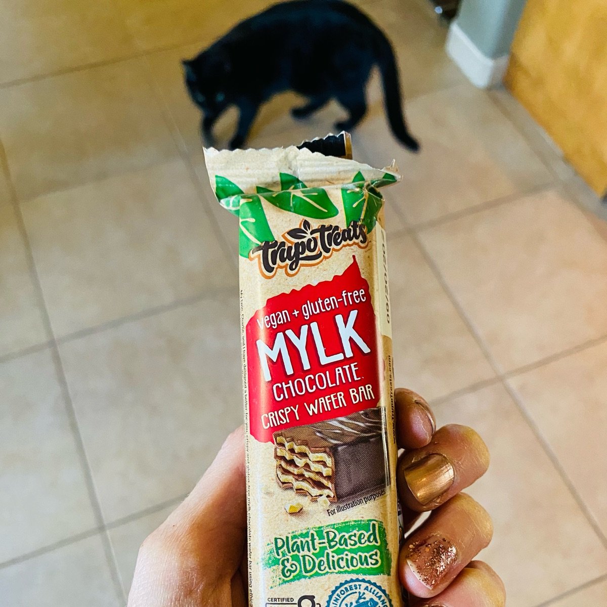 mylk chocolate crispy wafer bar from Trupo Treats - Vegan Product ...