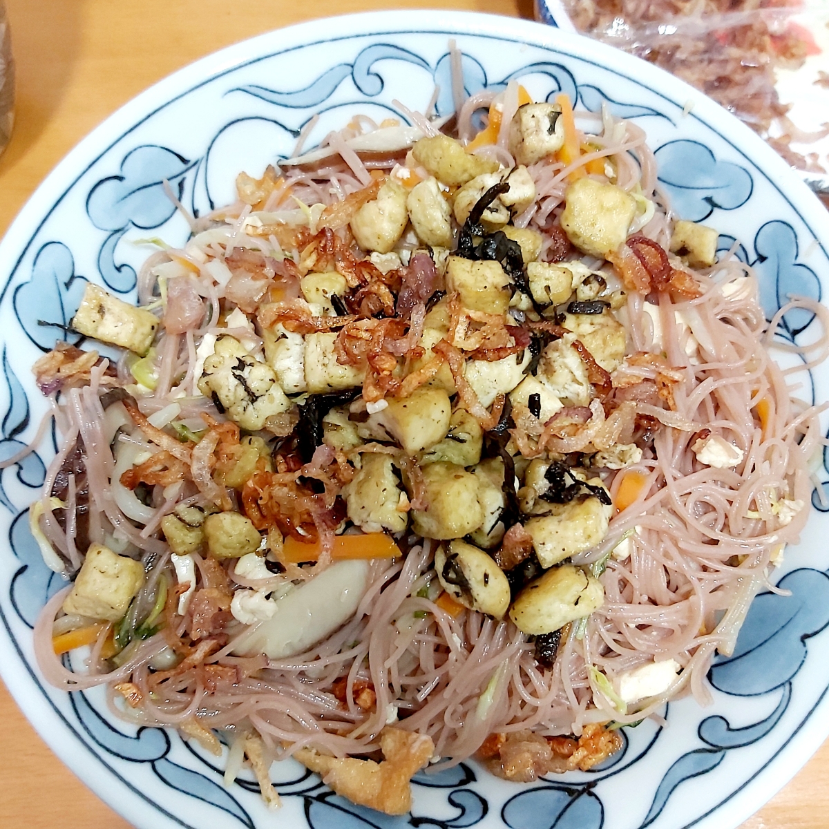 Red Cargo Rice Vermicelli from Happy Family - Vegan Product Reviews ...