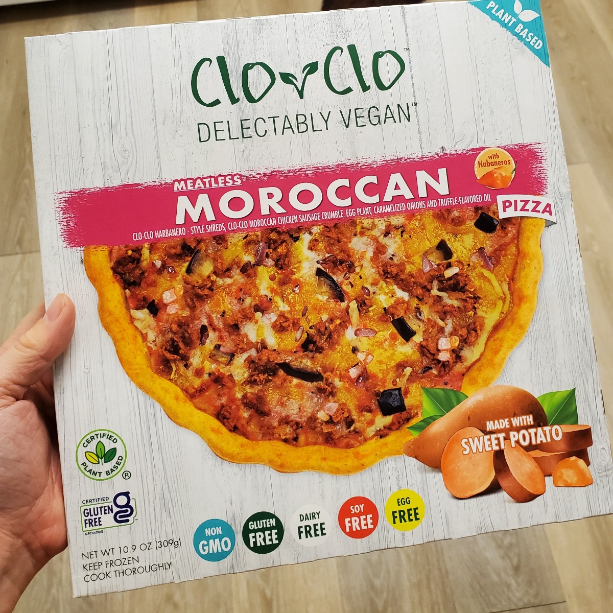 Meatless Moraccan Pizza from Clo Clo - Vegan Product Reviews & Ratings ...