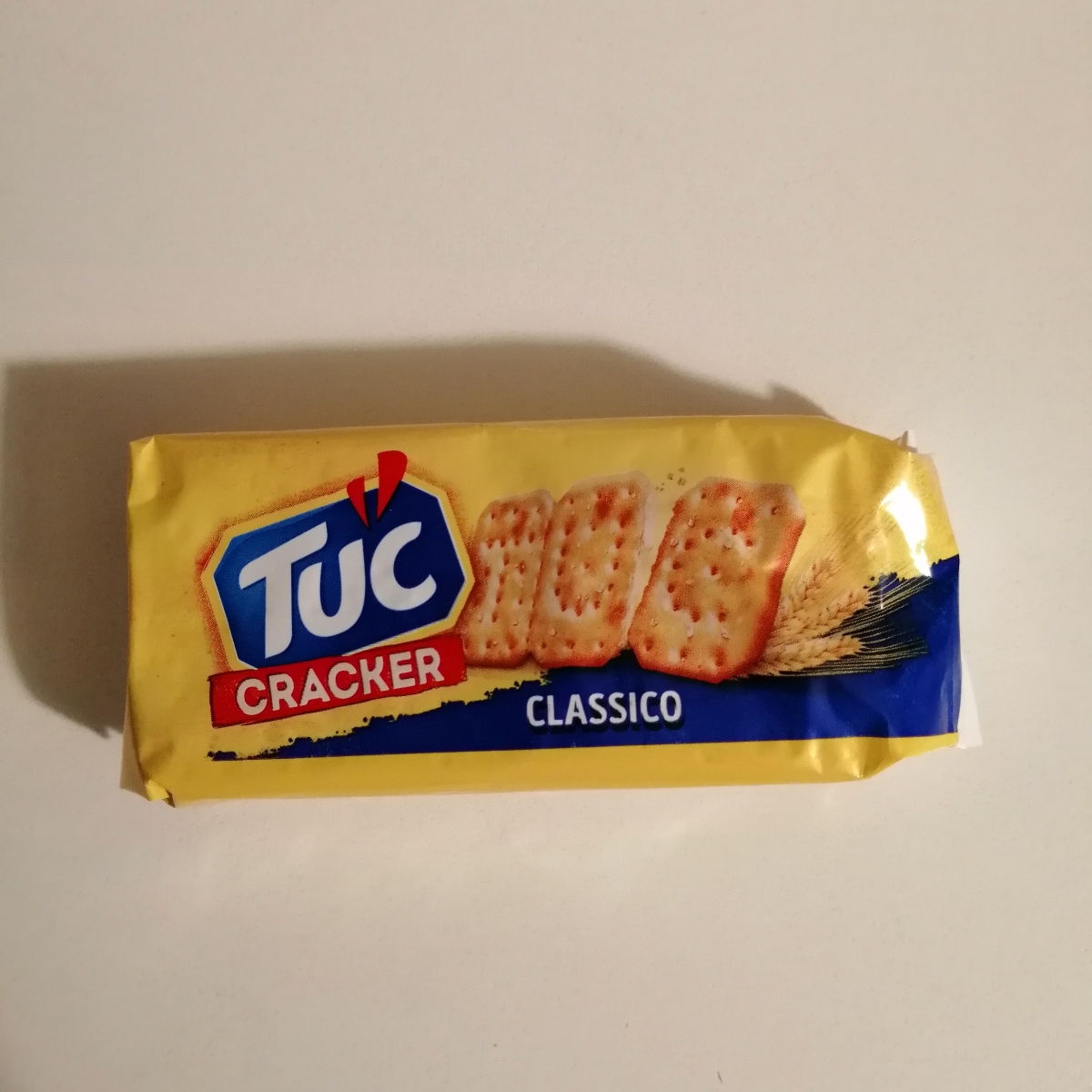 Tuc crackers from Saiwa - Vegan Product Reviews & Ratings | abillion