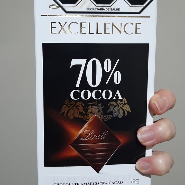 Lindt 70% Cocoa Dark Chocolate Excellence Bar Review | abillion
