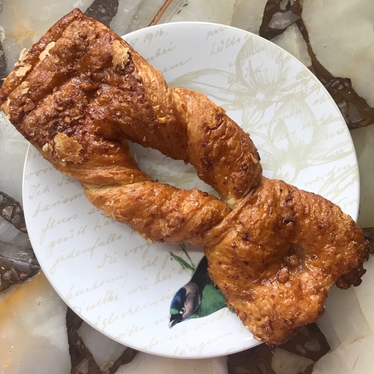 Nut puff from Le Panem - Vegan Product Reviews & Ratings | abillion