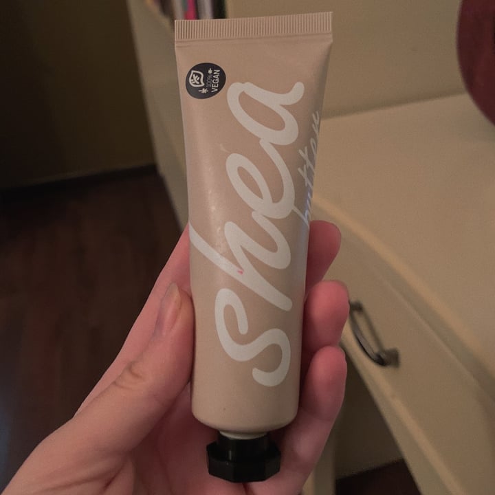 Avry Beauty Hand Cream Collections Review | abillion