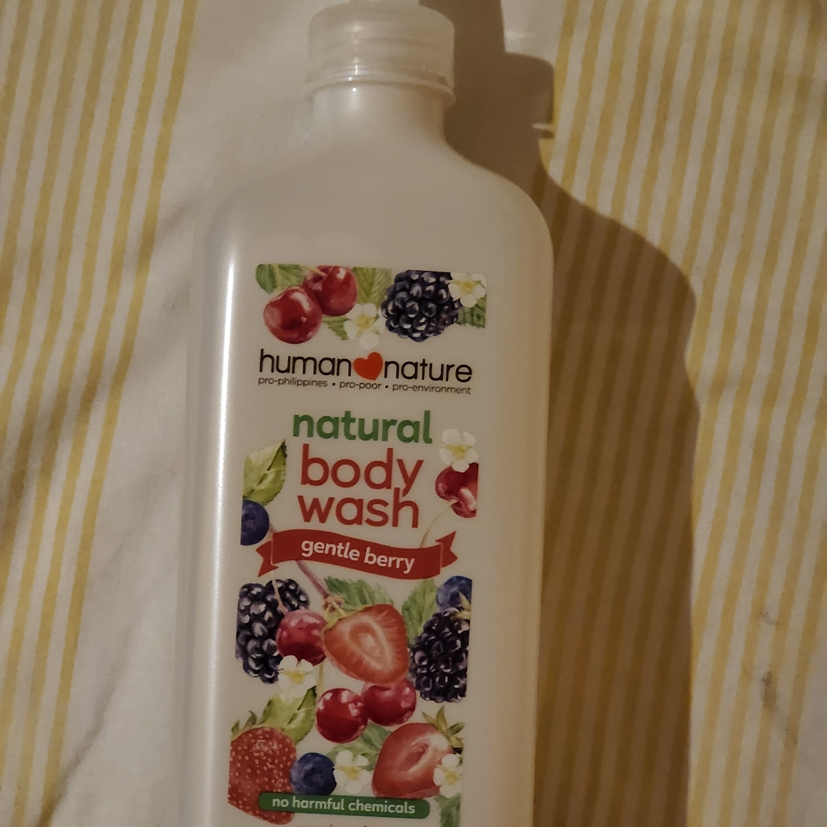 Natural Body Wash Gentle Berry from Human Nature - Vegan Product ...