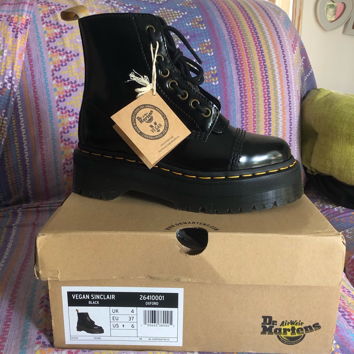 Dr. Martens Vegan Sinclair Reviews | abillion
