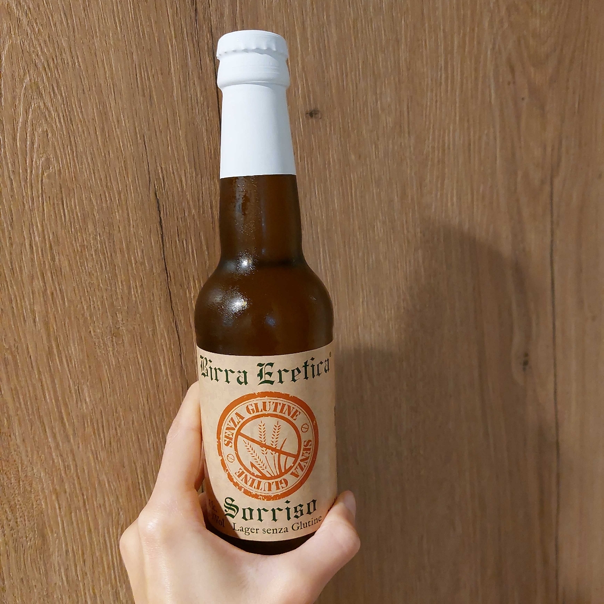 Birra Eretica Sorriso Lager Senza Glutine from birra eretica - Vegan ...