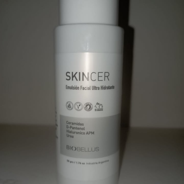 Biobellus SKINCER Emulsión Facial Ultra Hidratante Review | abillion