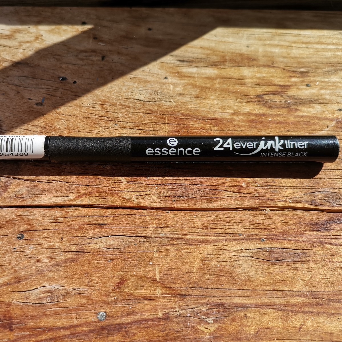 24 ever ink Liner from Essence Cosmetics - Vegan Product Reviews ...