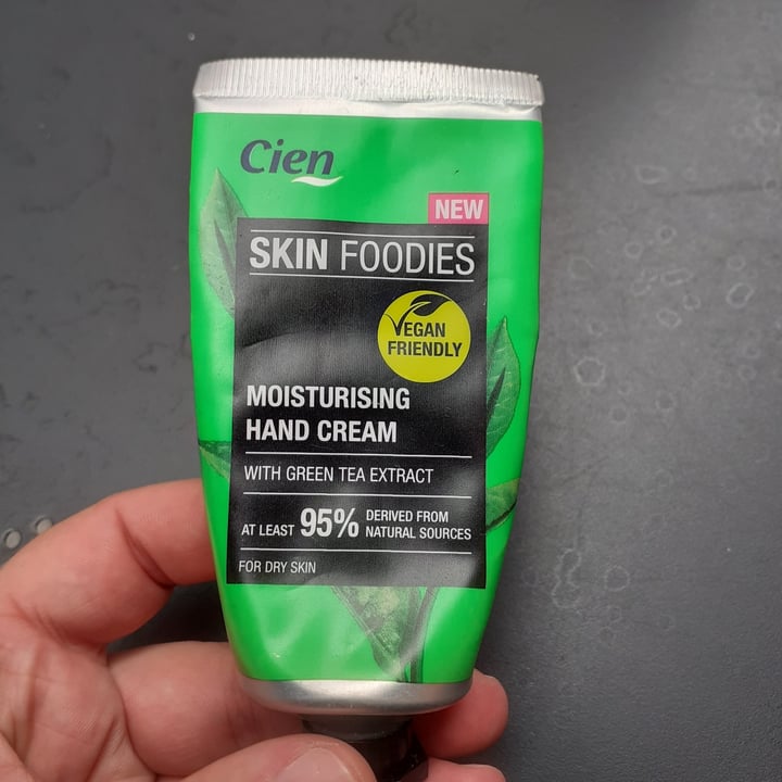 Cien Moisturising hand cream with green tea extract Review | abillion