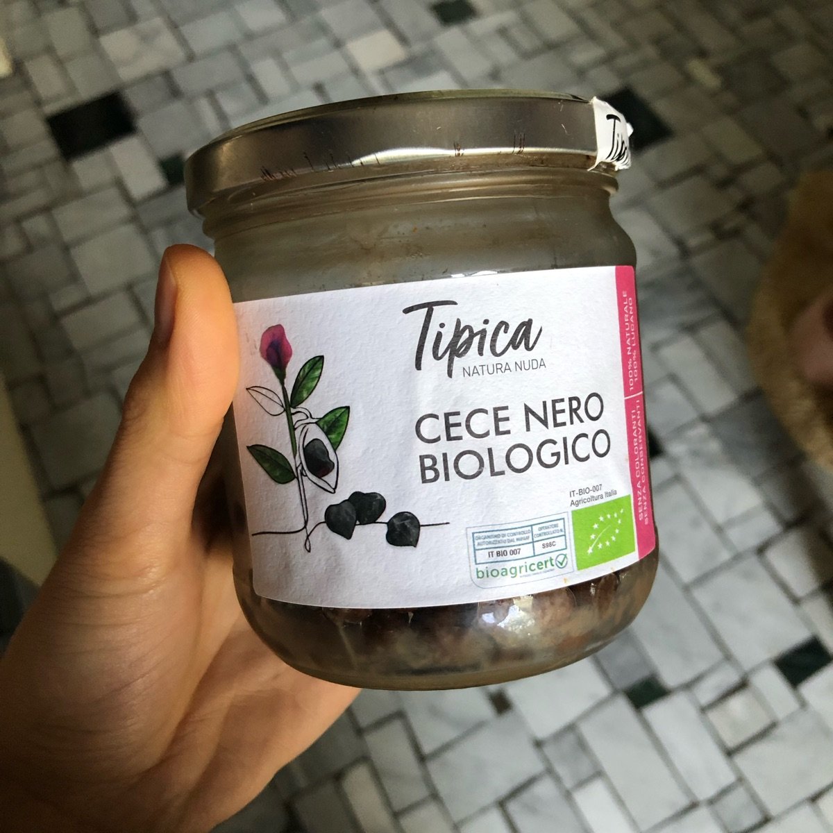 Cece nero biologico from Tipica natura nuda - Vegan Product Reviews ...