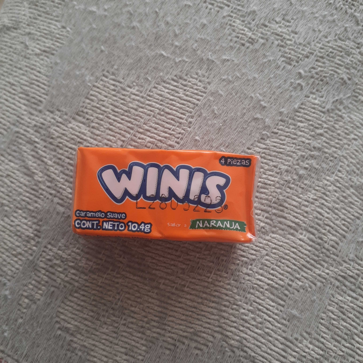 Caramelo suave sabor naranja from Winis - Vegan Product Reviews ...