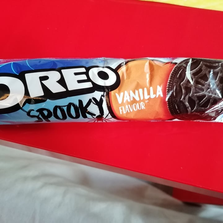 Mondelēz International Oreo spooky vanilla flavour Review | abillion