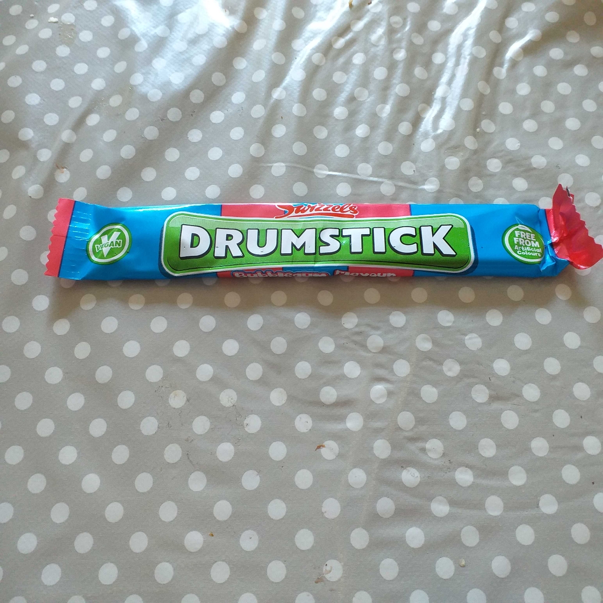 Drumstick Bubblegum Bar from Swizzels - Vegan Product Reviews & Ratings ...