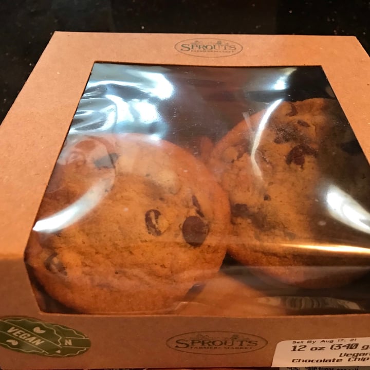 Sprouts Farmers Market Vegan Chocolate Chip Cookies Review | abillion