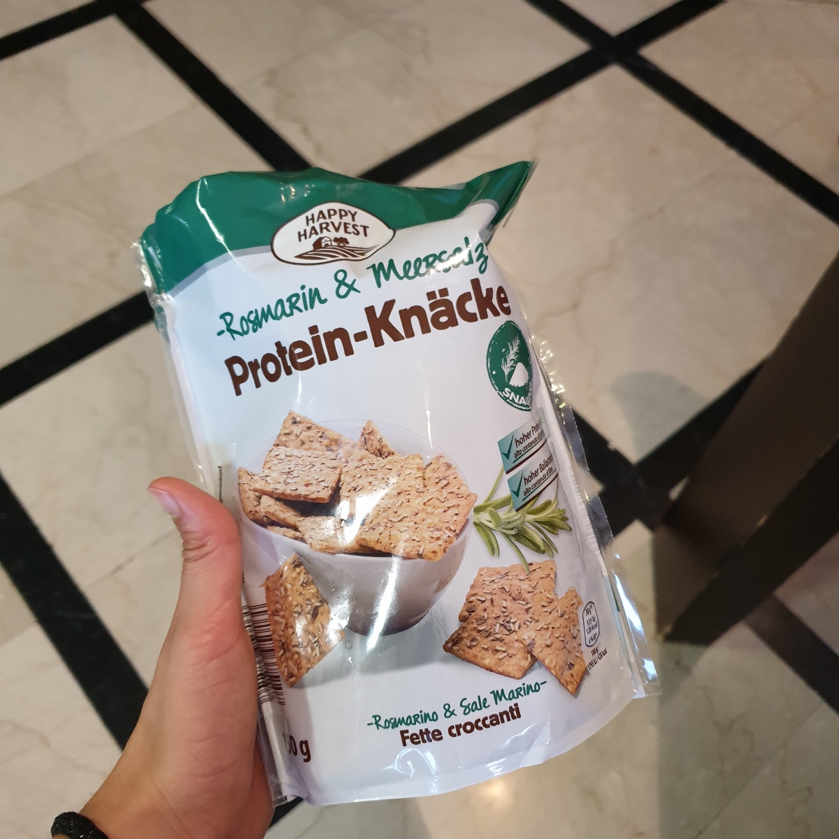 protein cracker rosemary from Happy Harvest - Vegan Product Reviews ...