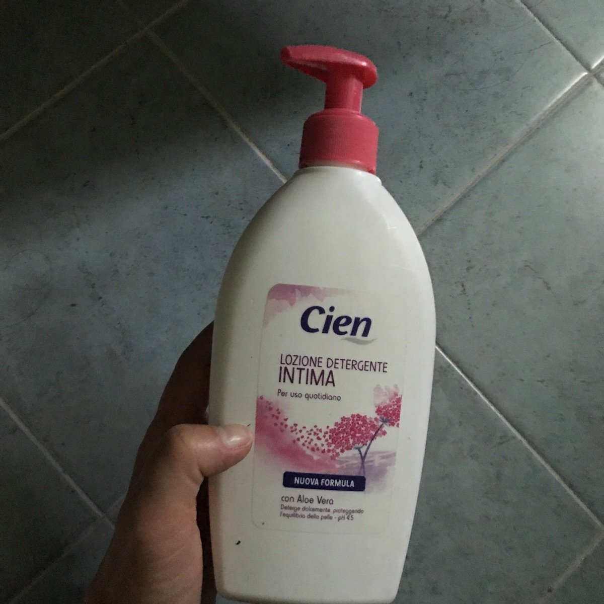 Lozione detergente intima from Cien - Vegan Product Reviews & Ratings ...