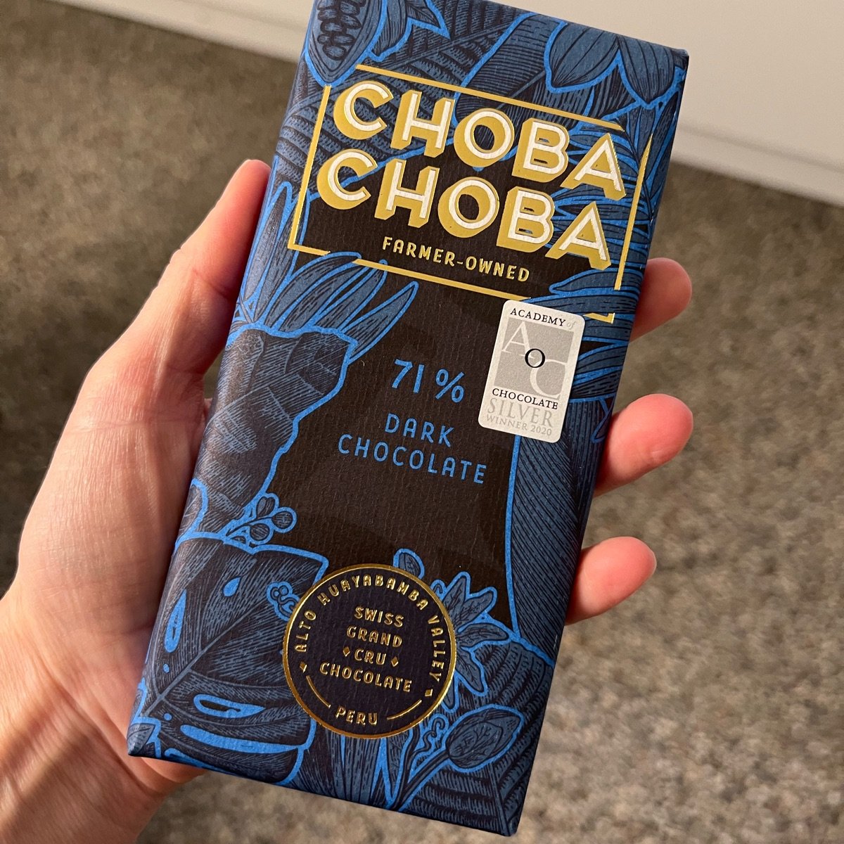 Choba Choba 71% dark chocolate Reviews | abillion