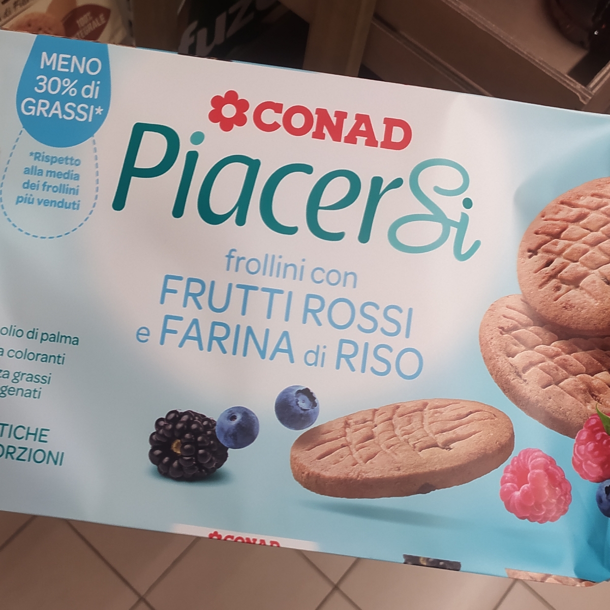 Frollini Con Frutti Rossi e Farina Di Riso from Piacersi | Conad ...