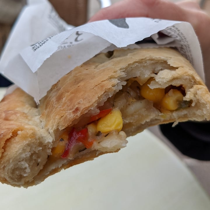 Cornish Seal Sanctuary United Kingdom Vegan pasty Review | abillion