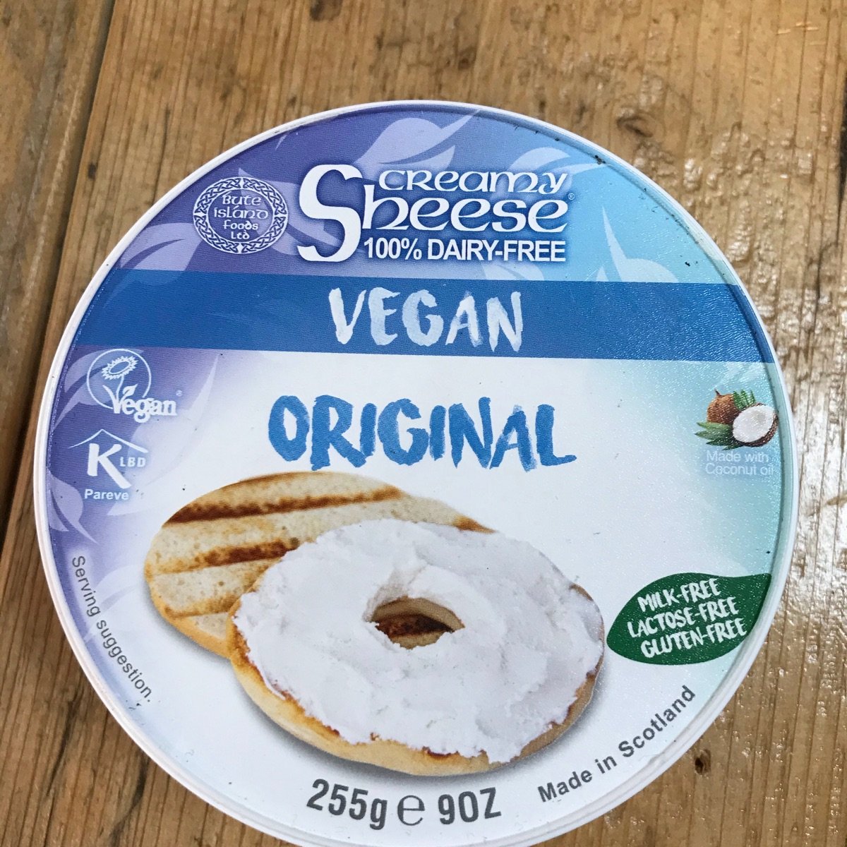 Creamy Sheese Original from Bute Island Foods - Vegan Product Reviews ...