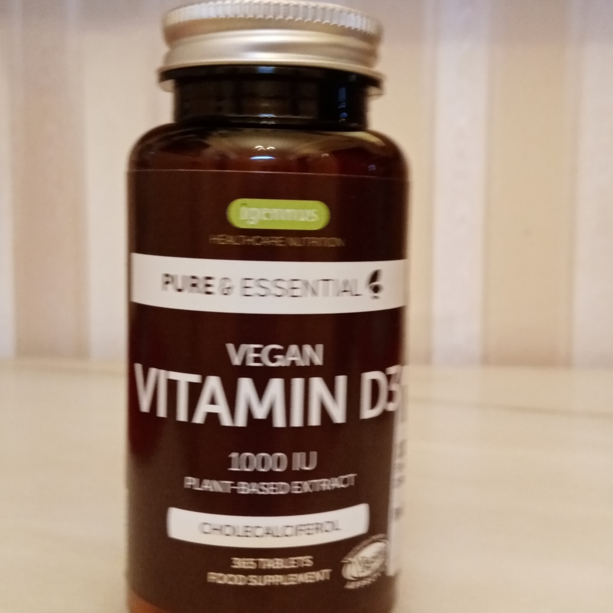 Pure & Essential Vegan Vitamin D3 1000 IU from Igennus - Vegan Product Reviews & Ratings | abillion