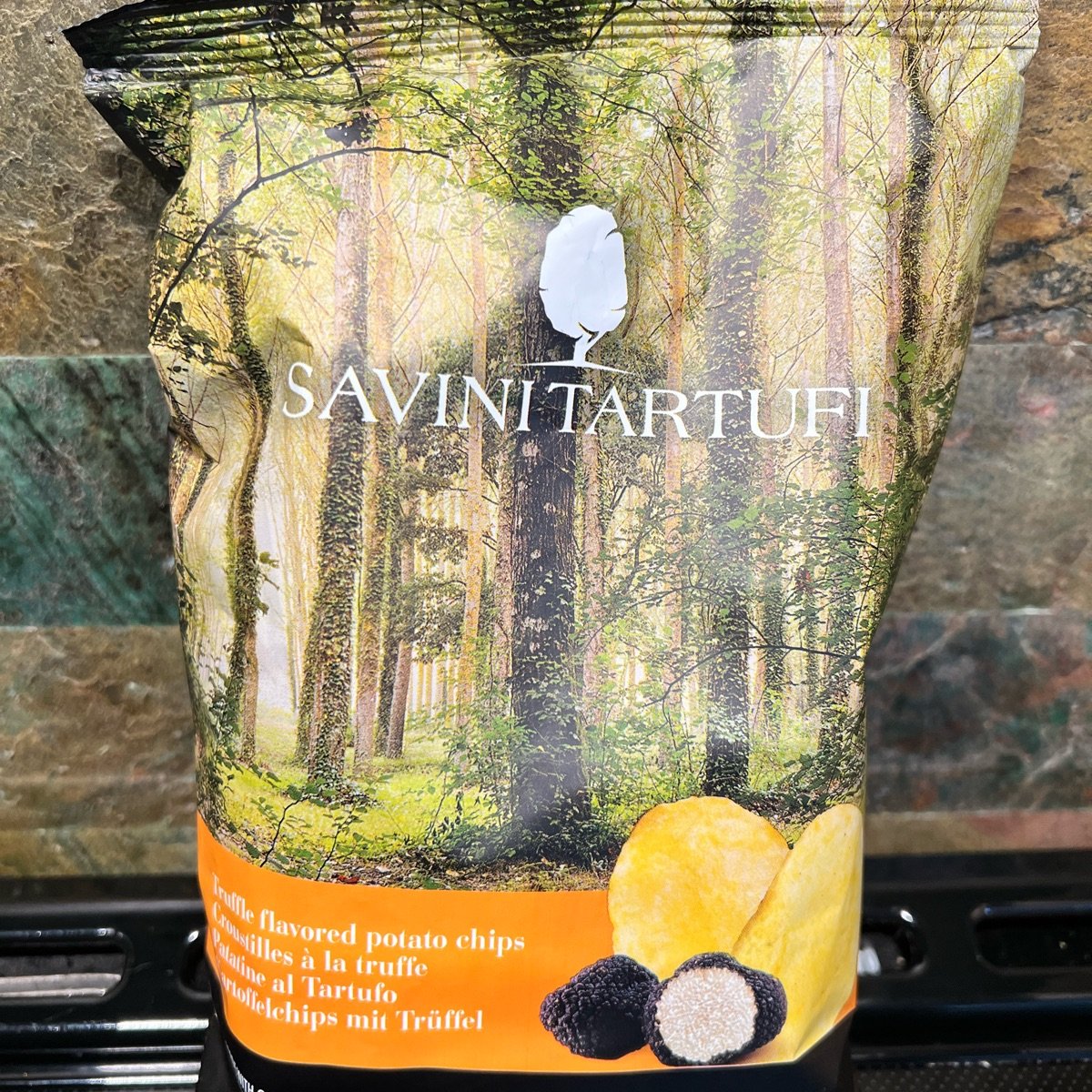 Truffle Flavoured Potato Chips from Savini Tartufi - Vegan Product ...