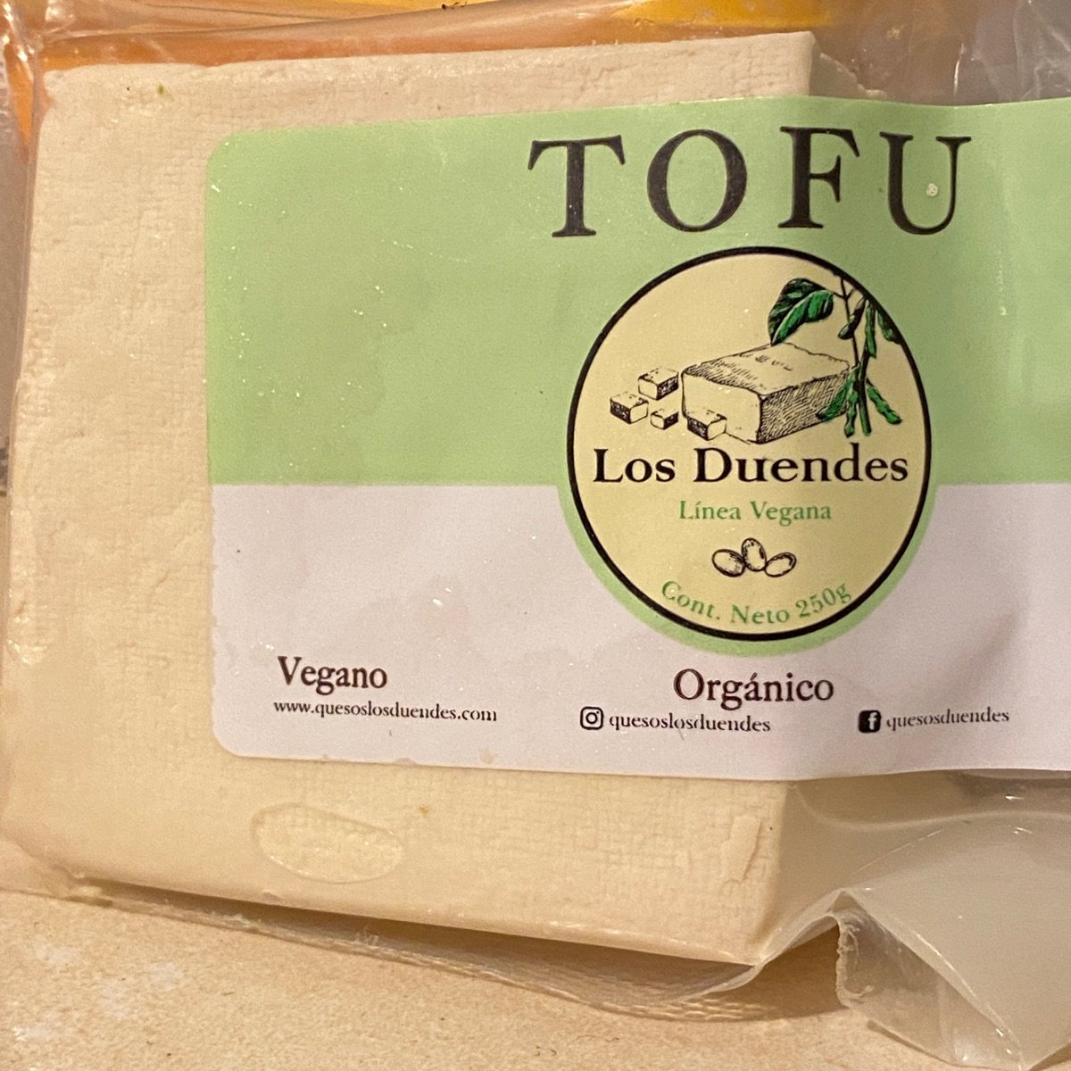 Quesos Los Duendes Línea Vegana - Tofu Orgánico Review | abillion