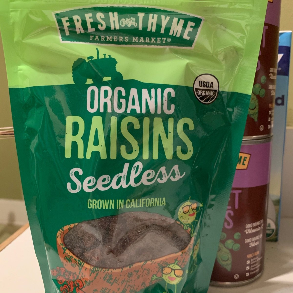 Organic Raisins from Fresh Thyme Market - Vegan Product Reviews ...