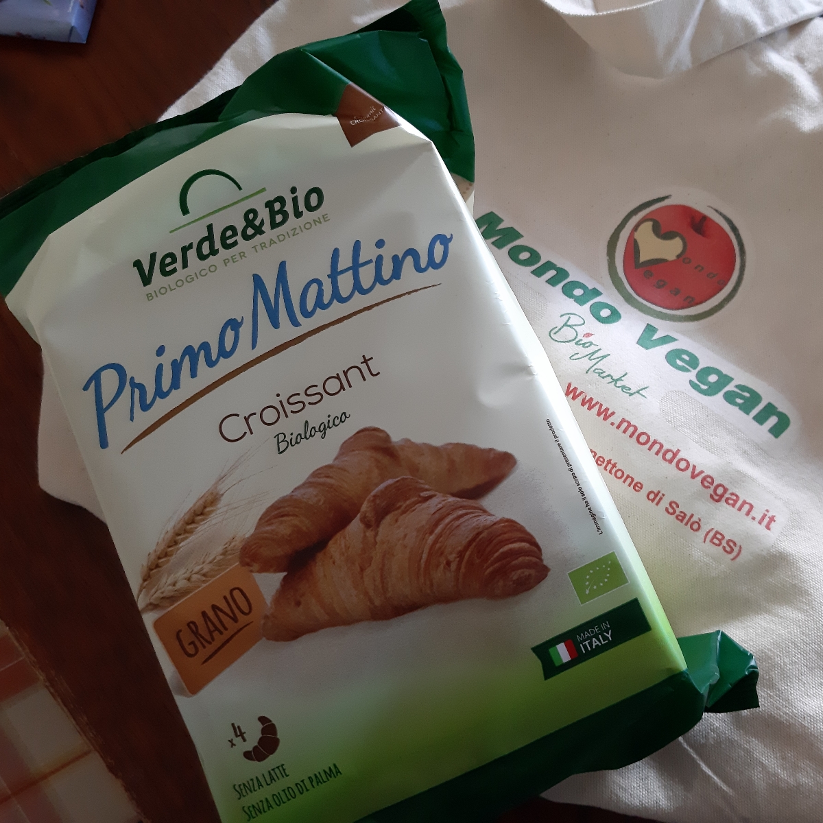 Croissant Primo Mattino from Verde & Bio - Vegan Product Reviews ...