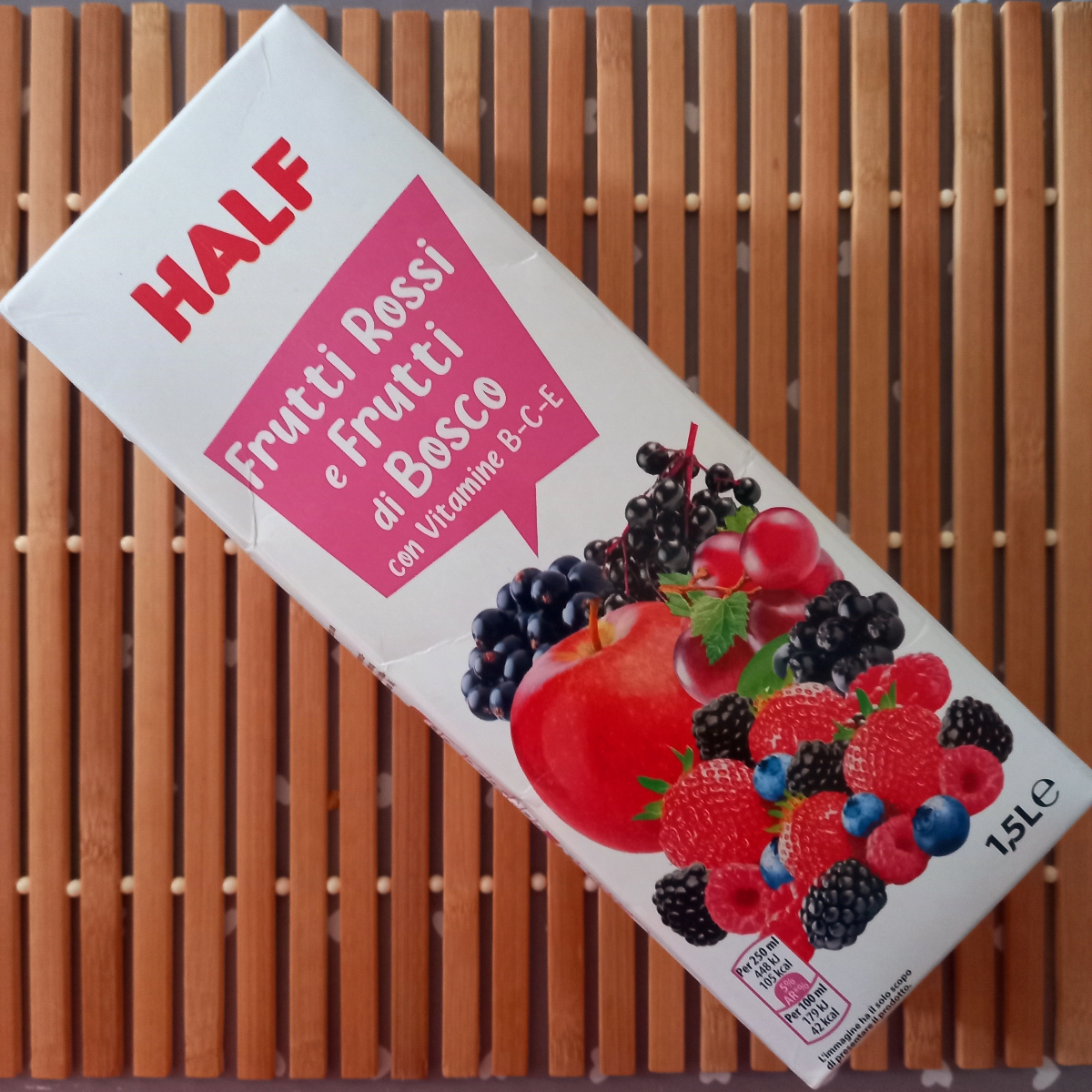 frutti rossi e frutti di bosco con vitamina b,c,e from Half - Vegan ...