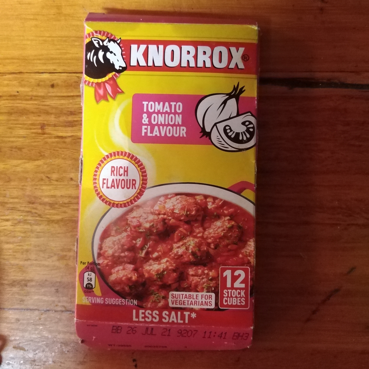 Tomato and onion flavour from Knorrox - Vegan Product Reviews & Ratings ...