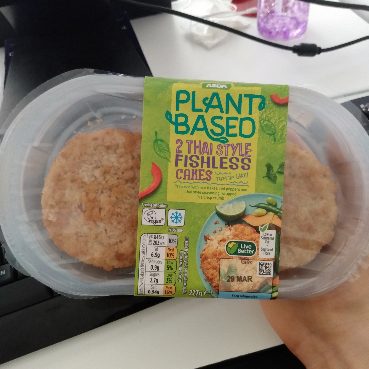 Thai style fishless cakes from ASDA - Vegan Product Reviews & Ratings ...