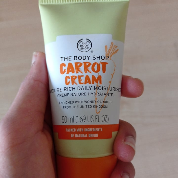 The Body Shop Carrot Cream daily moisturizer Review | abillion