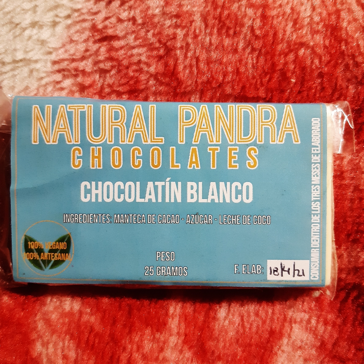 Chocolatín Chocolate Blanco from Natural pandra - Vegan Product Reviews ...