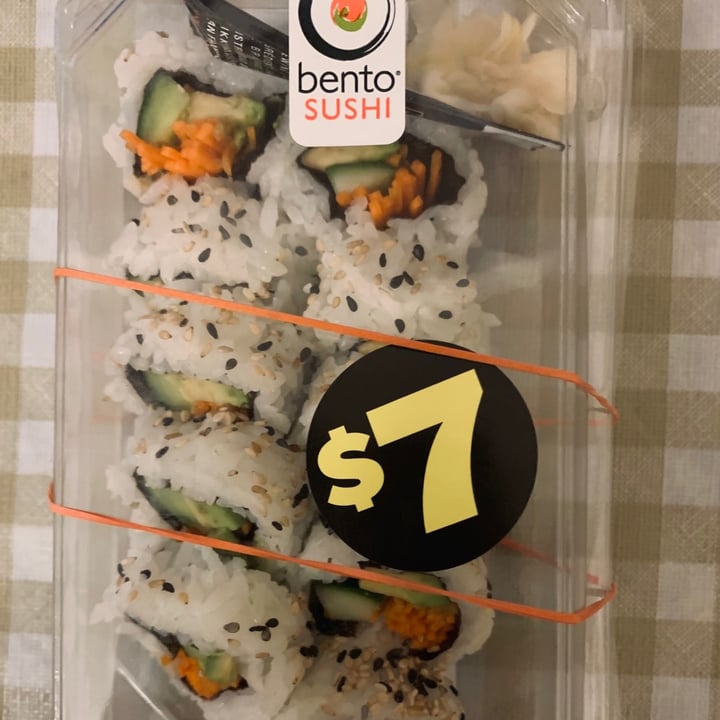 Bento Sushi Downtown, Victoria, Canada Vegetable California roll Review ...