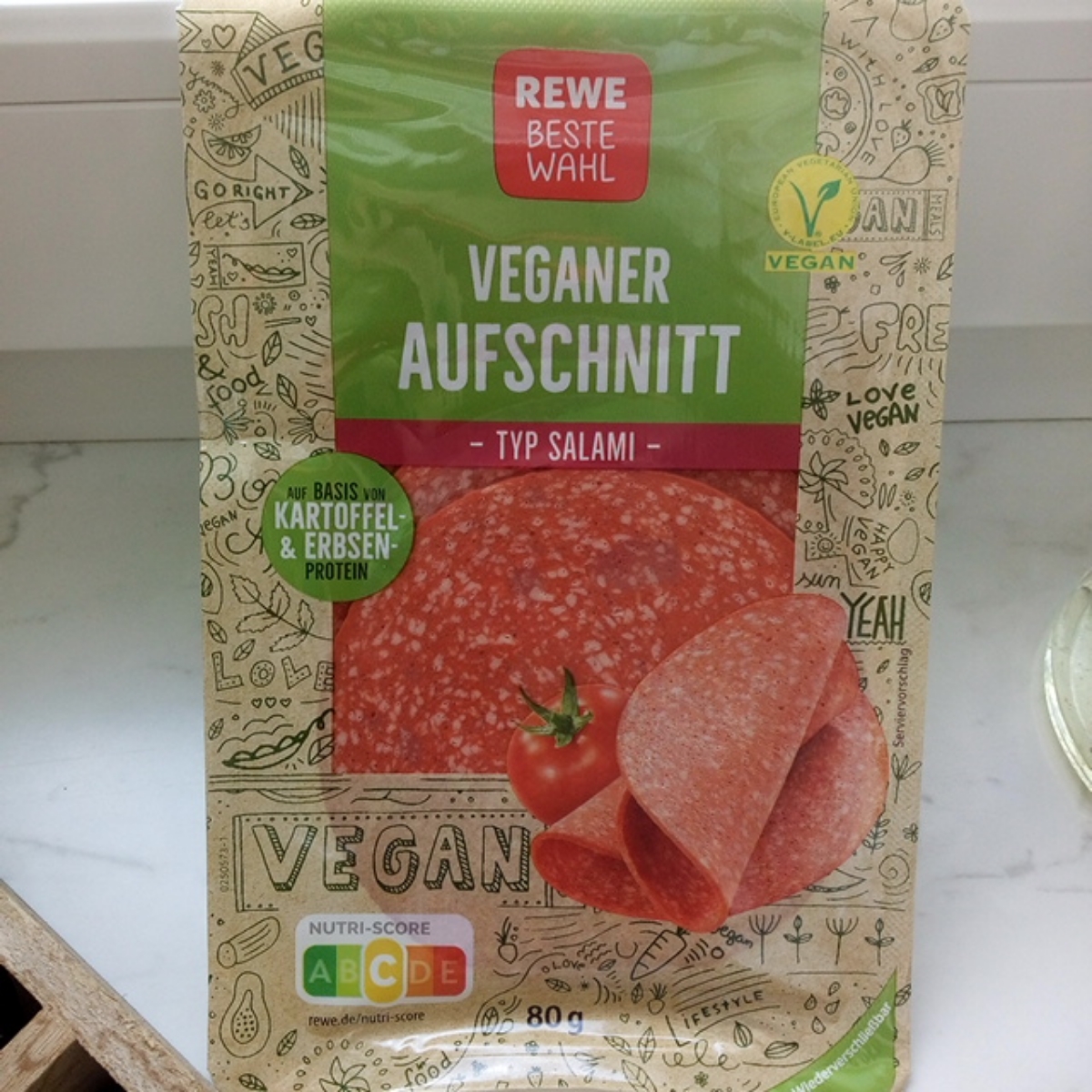 Veganer Aufschnitt - Typ Salami from REWE Beste Wahl - Vegan Product ...