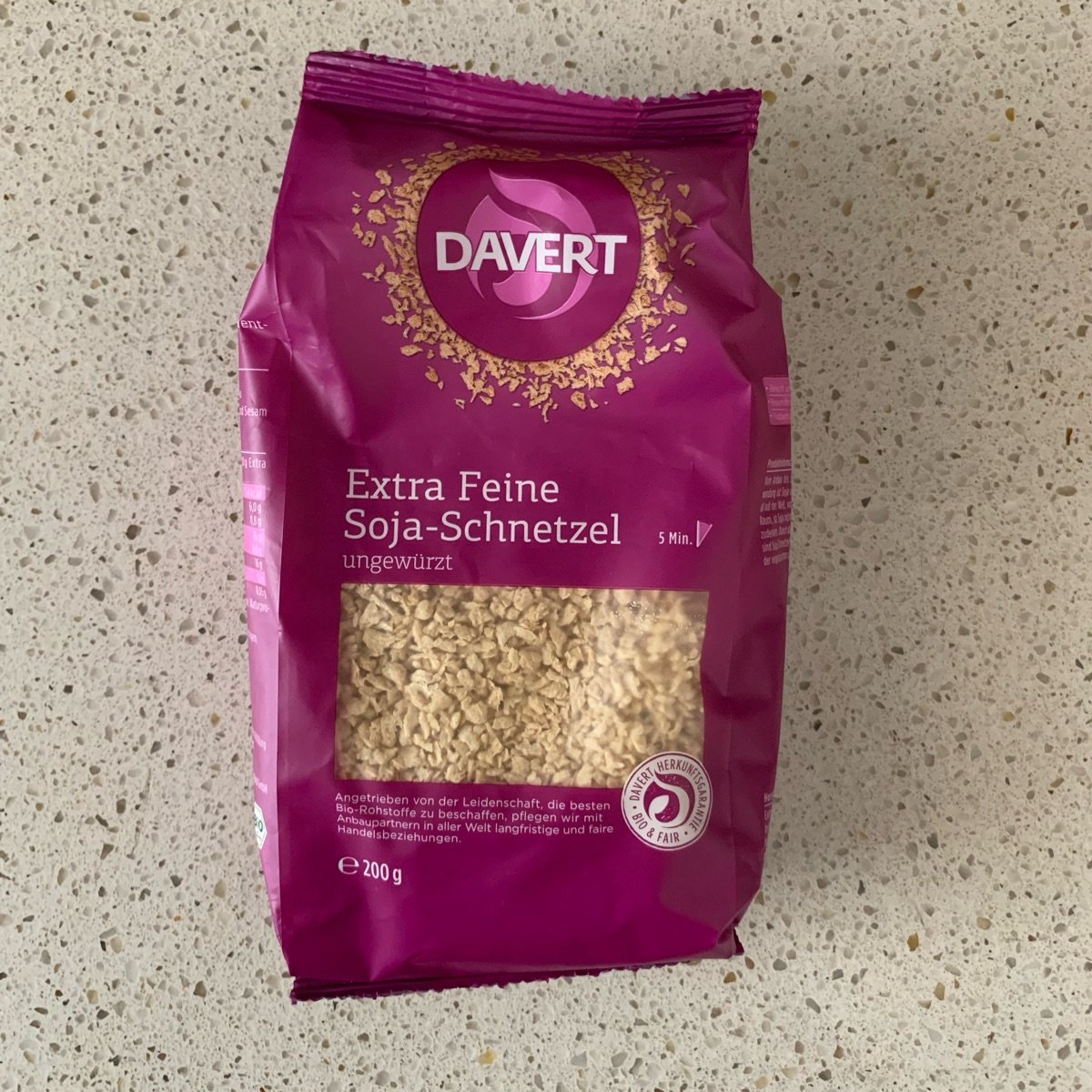 Extra feine Sojaschnitzel from Davert - Vegan Product Reviews & Ratings ...