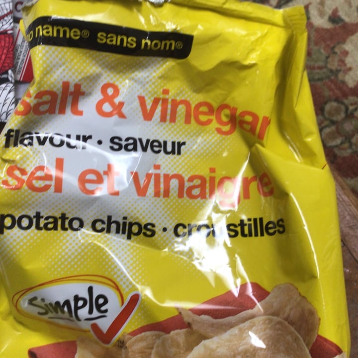 No Name Sans Nom Salt and Vinegar Chips Review | abillion