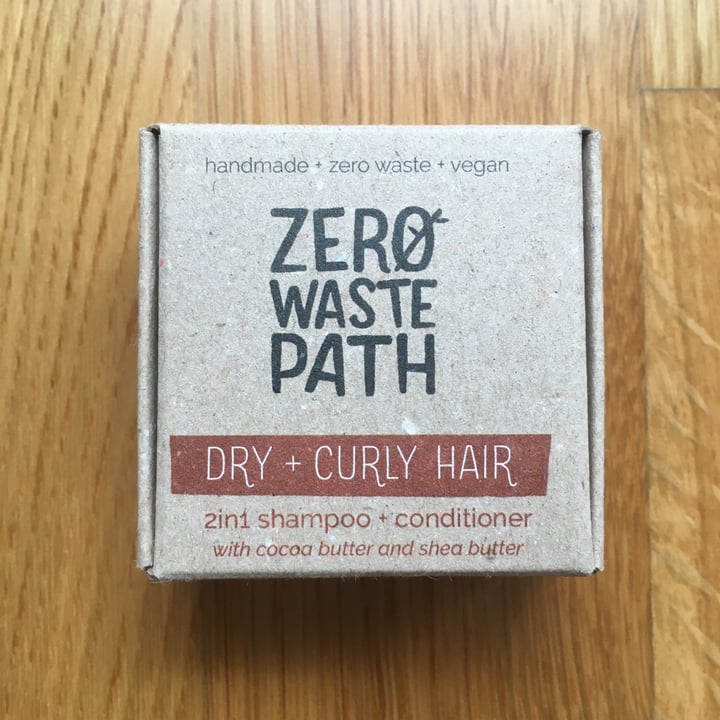 Zero Waste Path Dry + Curly Hair Review | abillion