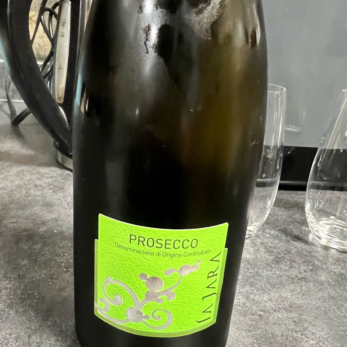 Organic Frizzante Prosecco from la jara - Vegan Product Reviews ...
