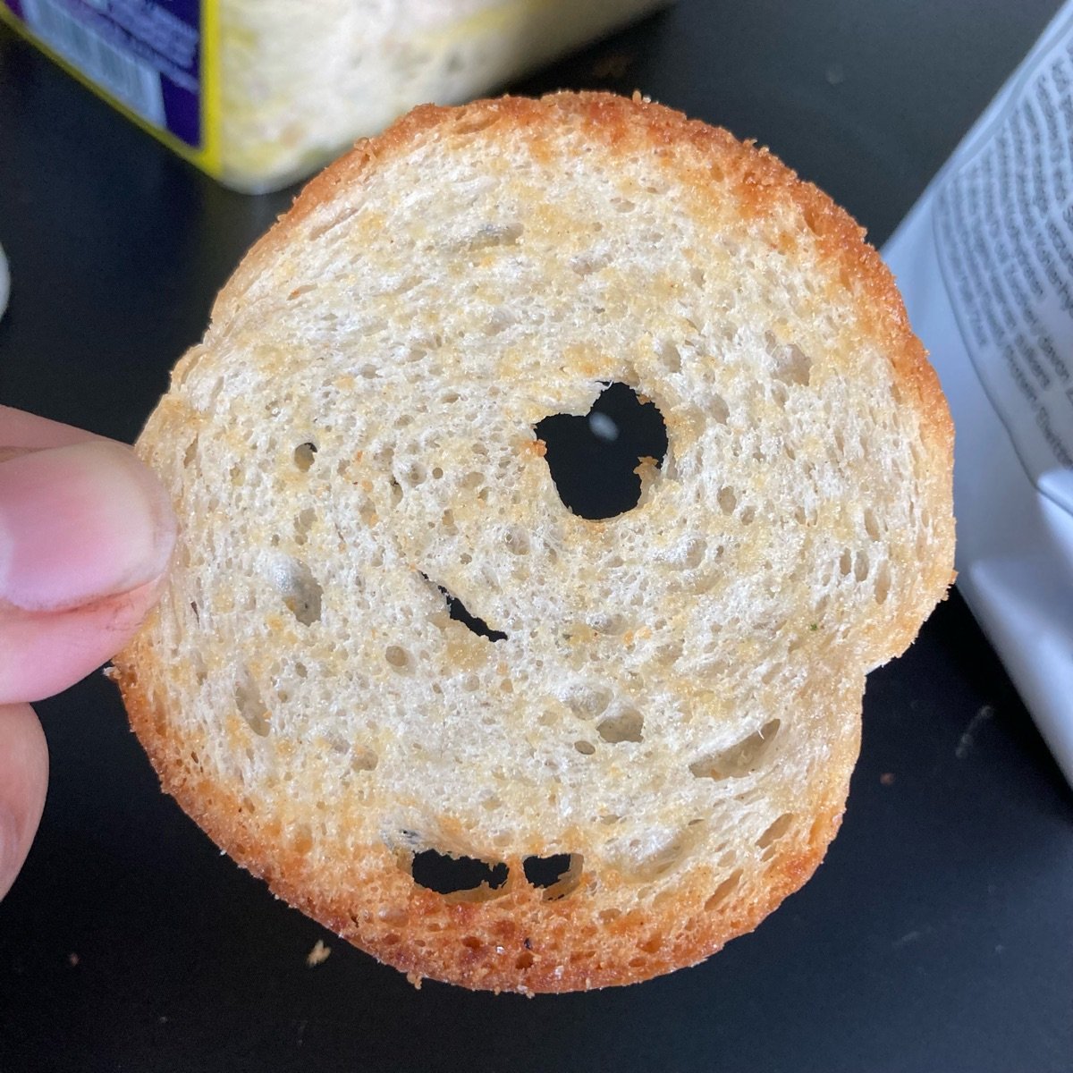 Bake Rolls Garlic from 7 Days - Vegan Product Reviews & Ratings | abillion