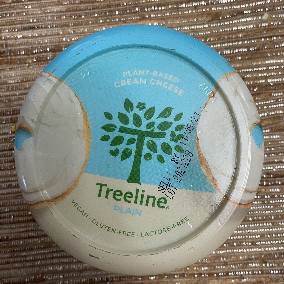 Plain Cream Cheese from Treeline Cheese - Vegan Product Reviews ...
